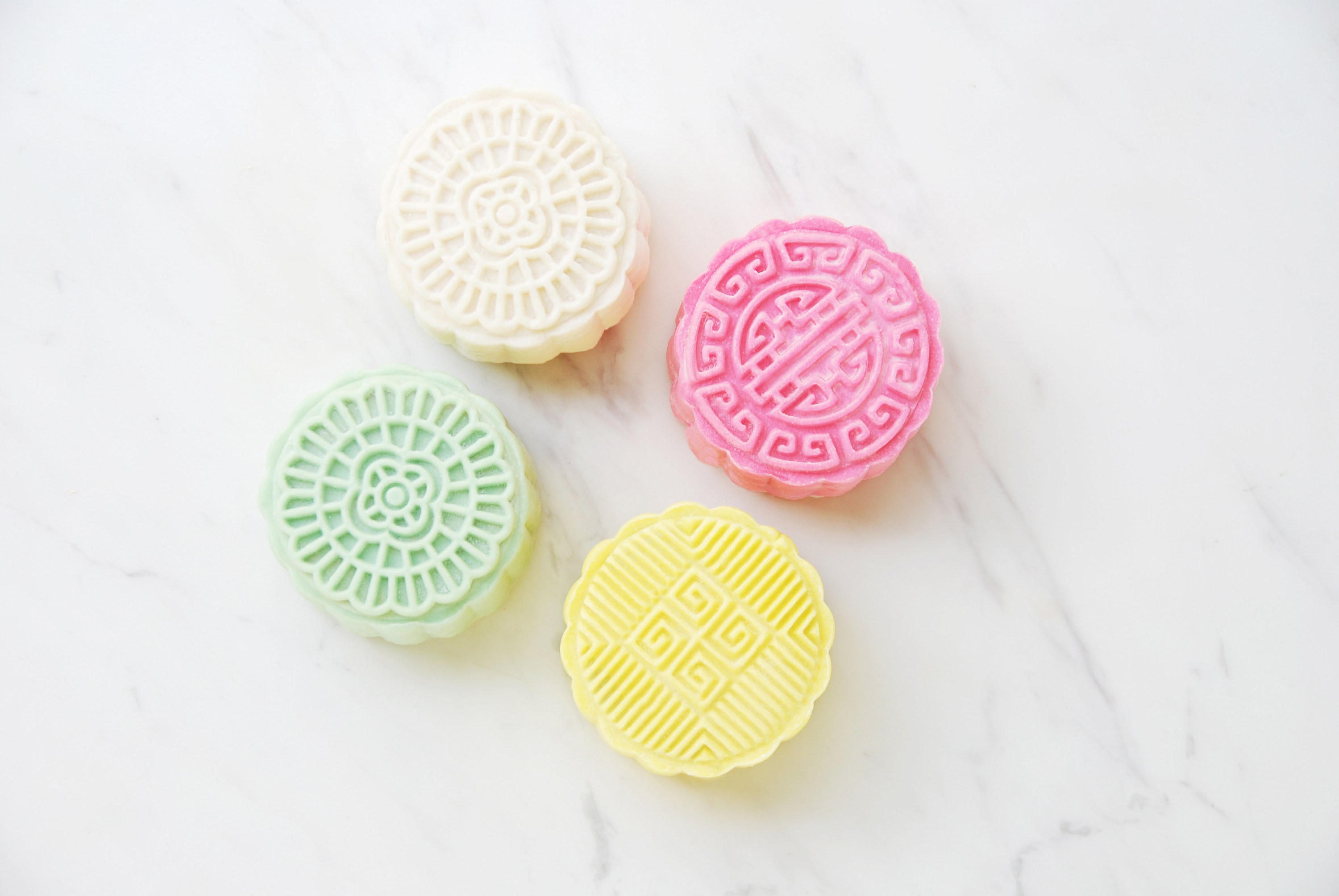 Mooncake flavours and gift boxes 2017