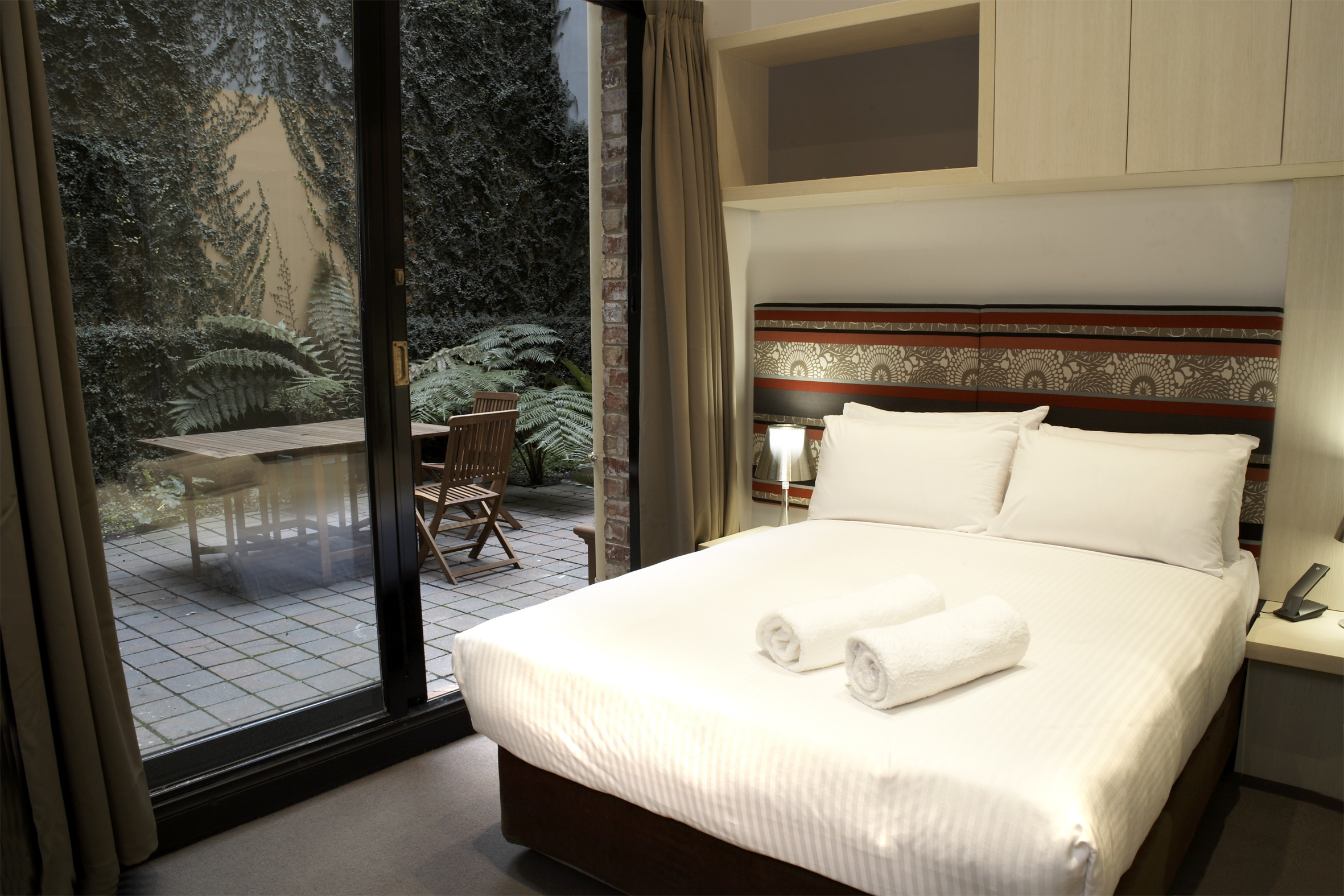 Pensione Hotel | Hotels in Albert Park, Melbourne