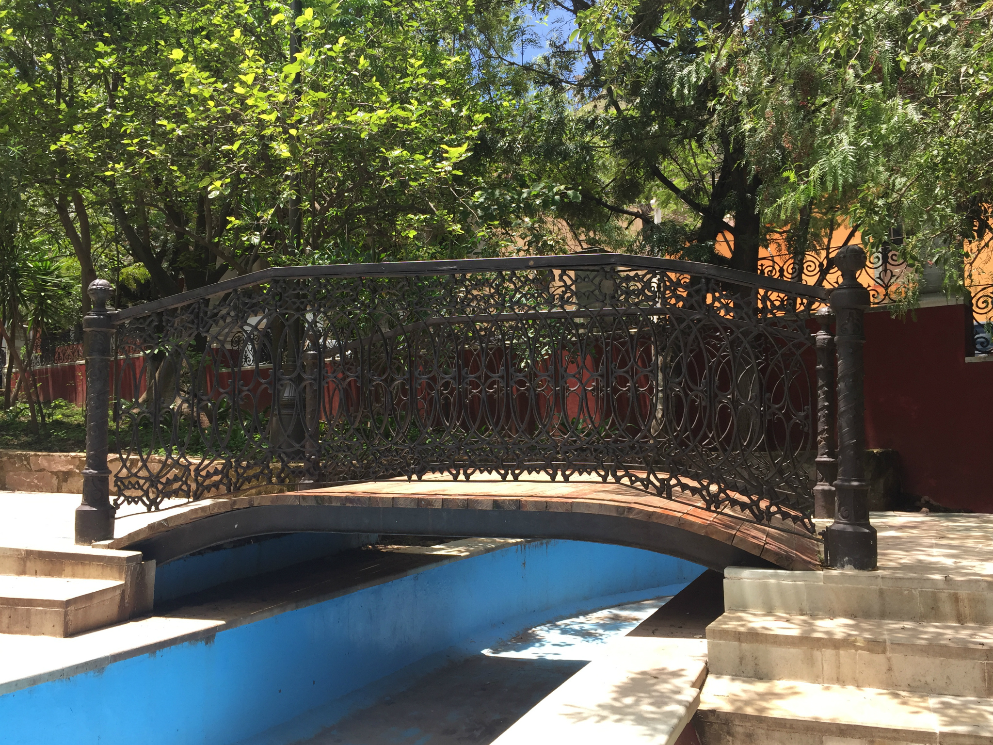 Parque Florencio Antillón