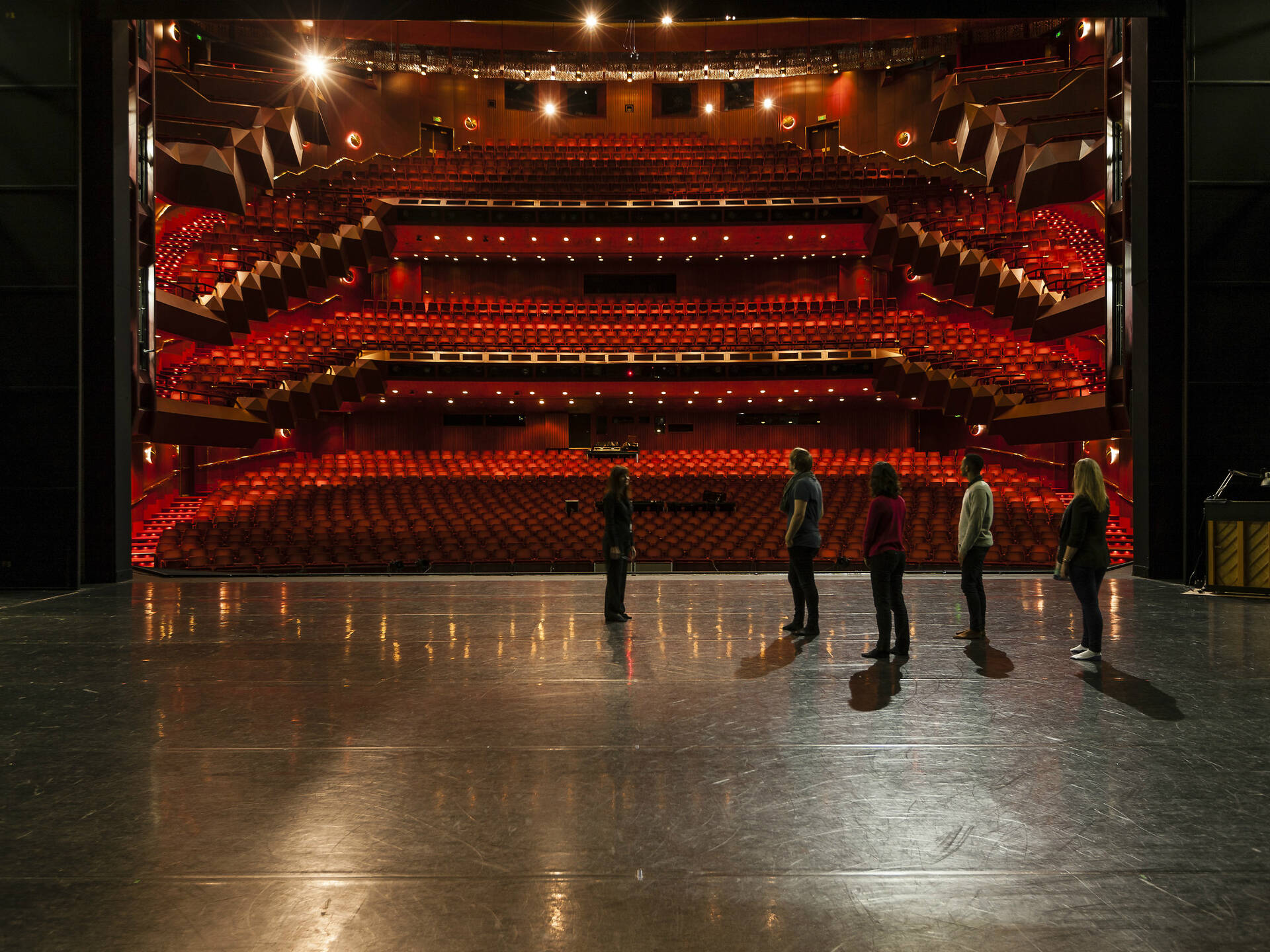Backstage tours in Melbourne