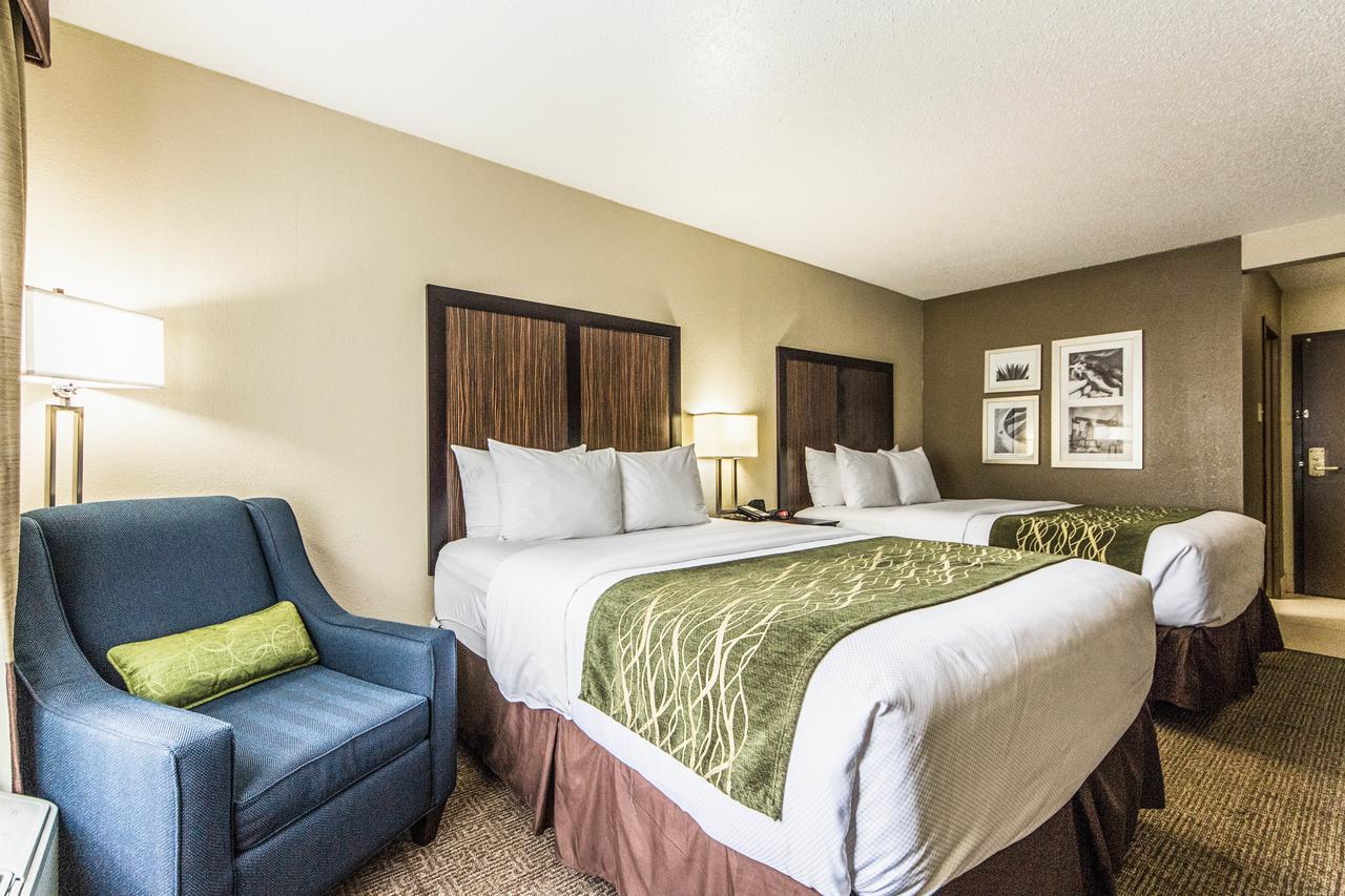Comfort Inn North Dallas near the Galleria | Hotels in Northwood Hills ...