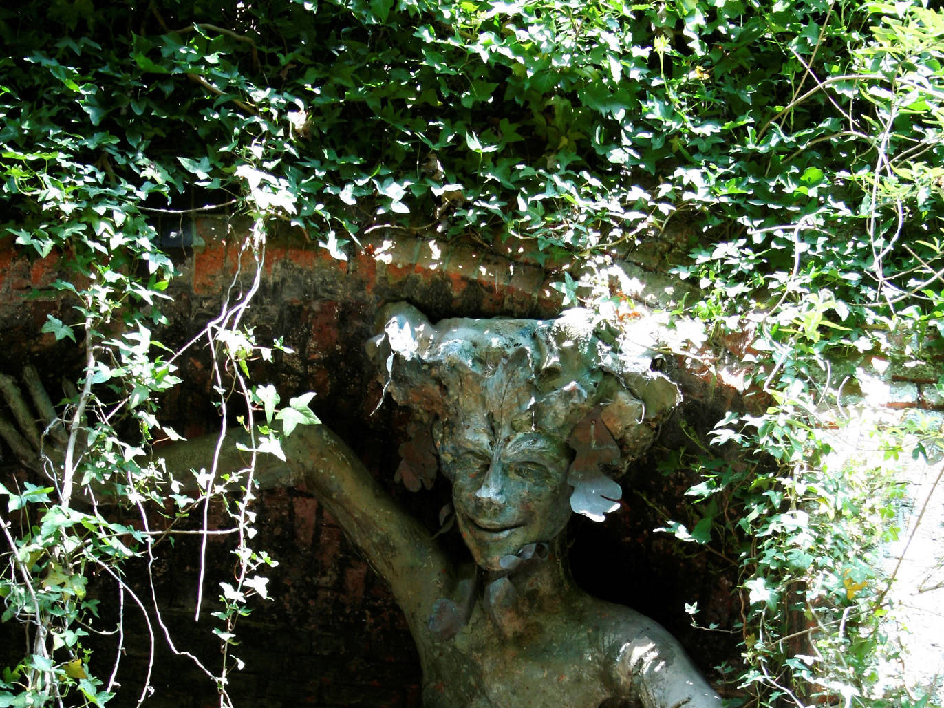 Most Haunted Places To Visit In London: 18 Seriously Spooky London Spots