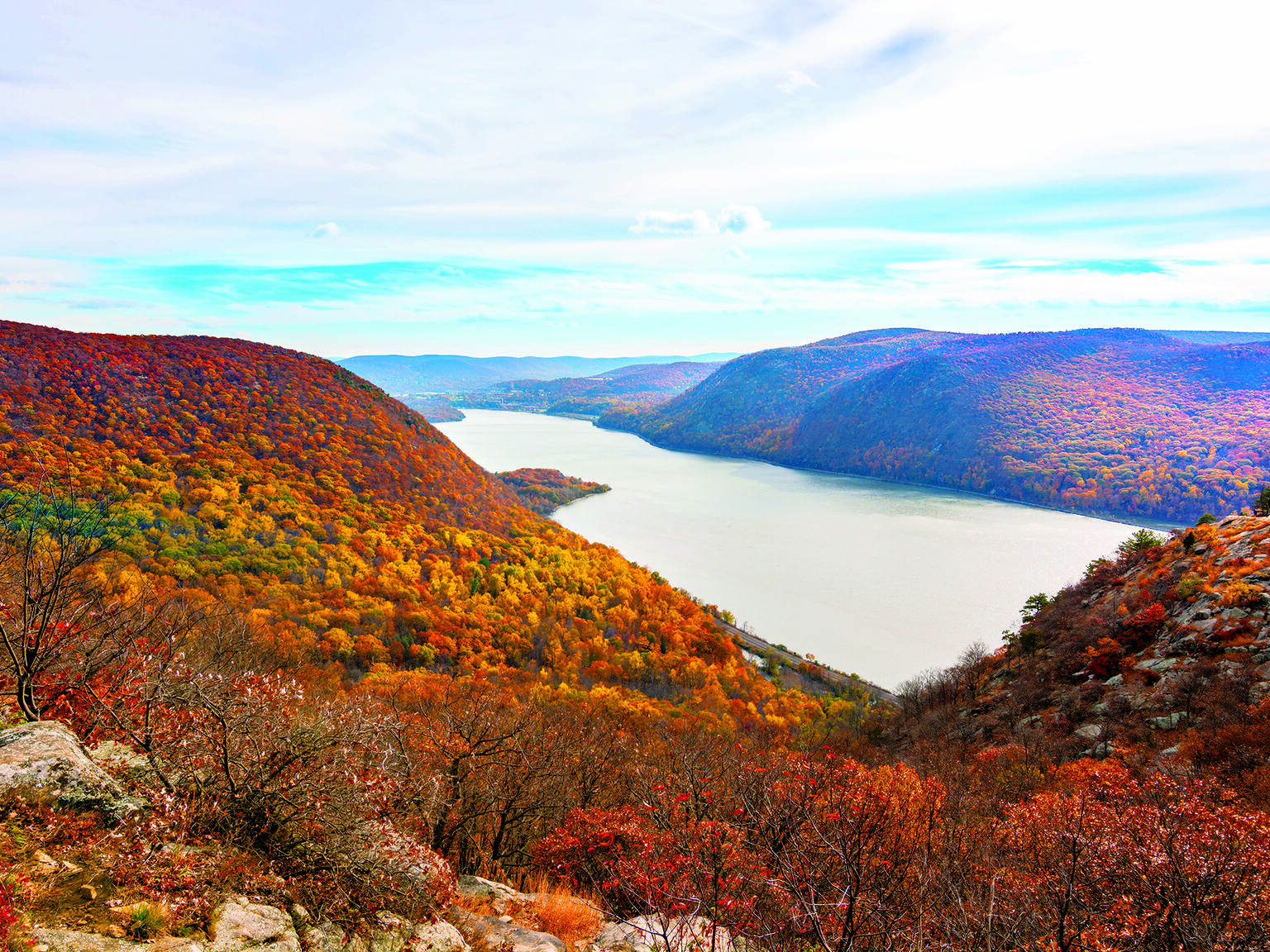 12 Fall Day Trips From NYC For Autumn Adventure