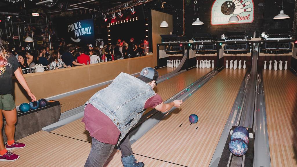 The Standard Bowl | Clubs in Darlinghurst, Sydney