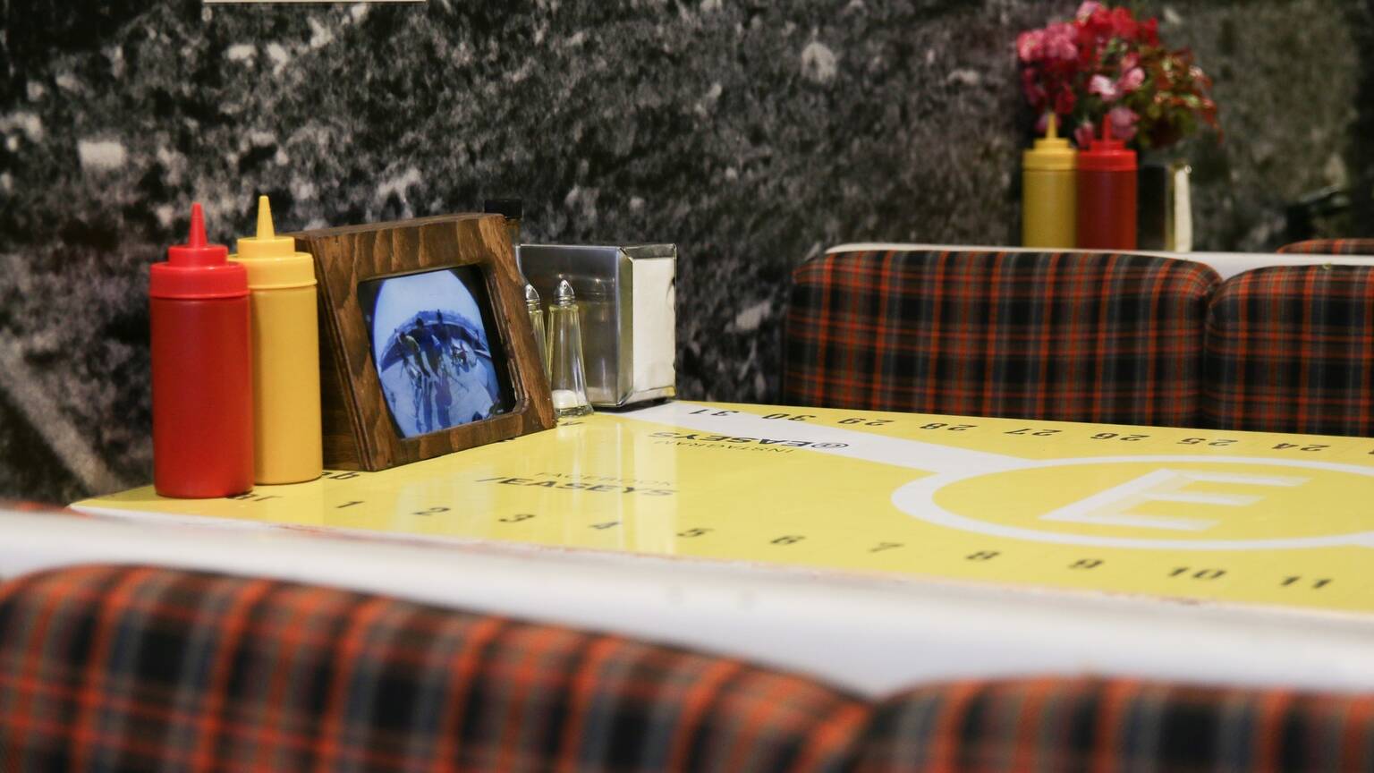 Easey's | Restaurants in Collingwood, Melbourne