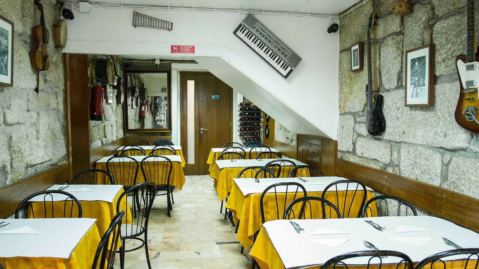 13 Best Traditional Restaurants in Porto, Picked By Our Critics