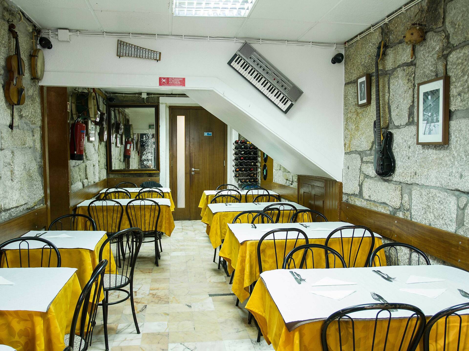 13 Best Traditional Restaurants in Porto, Picked By Our Critics