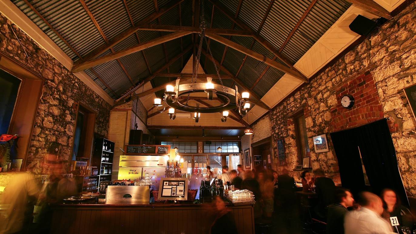 The Wesley Anne | Bars in Northcote, Melbourne