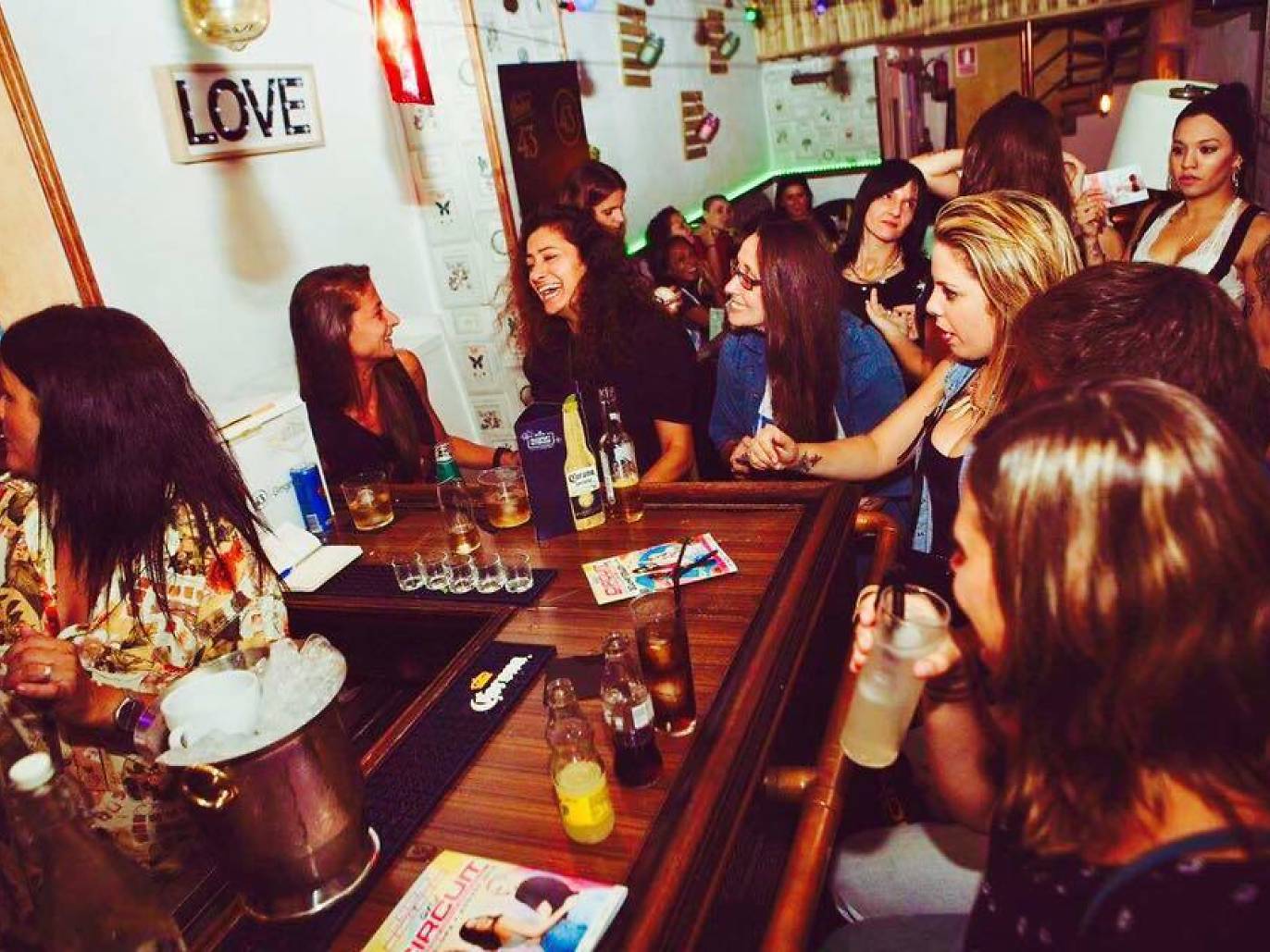 Places and parties for lesbians - Gay & Lesbian Barcelona - Time Out ...