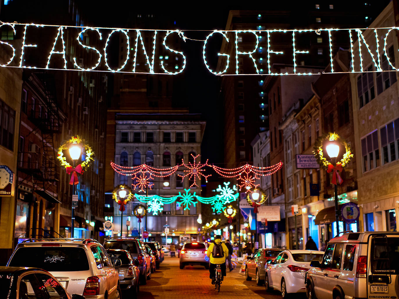 12 Best Places to See Christmas Lights in Philadelphia