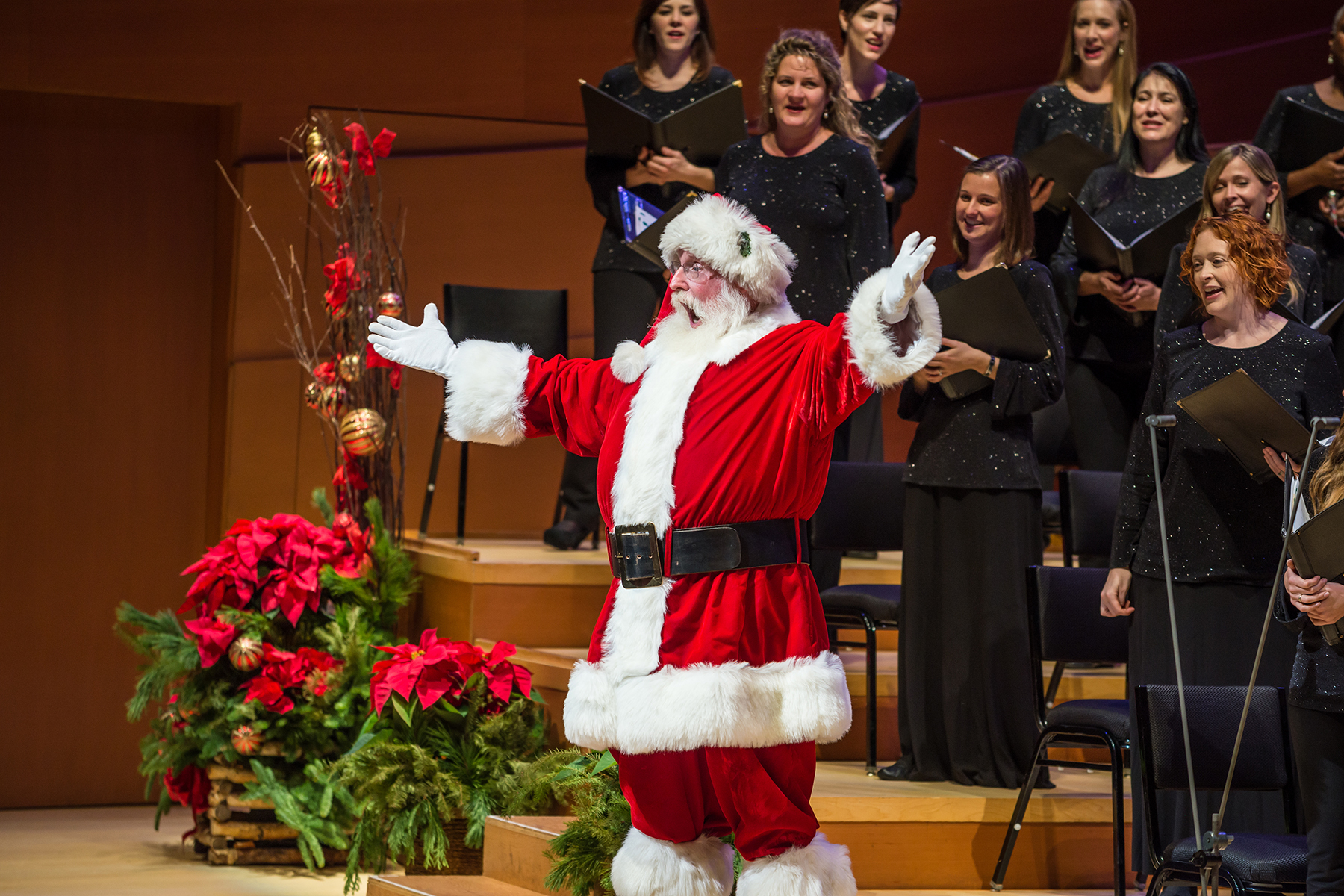 Best Christmas Caroling in Los Angeles, From Concerts to Sing-Alongs