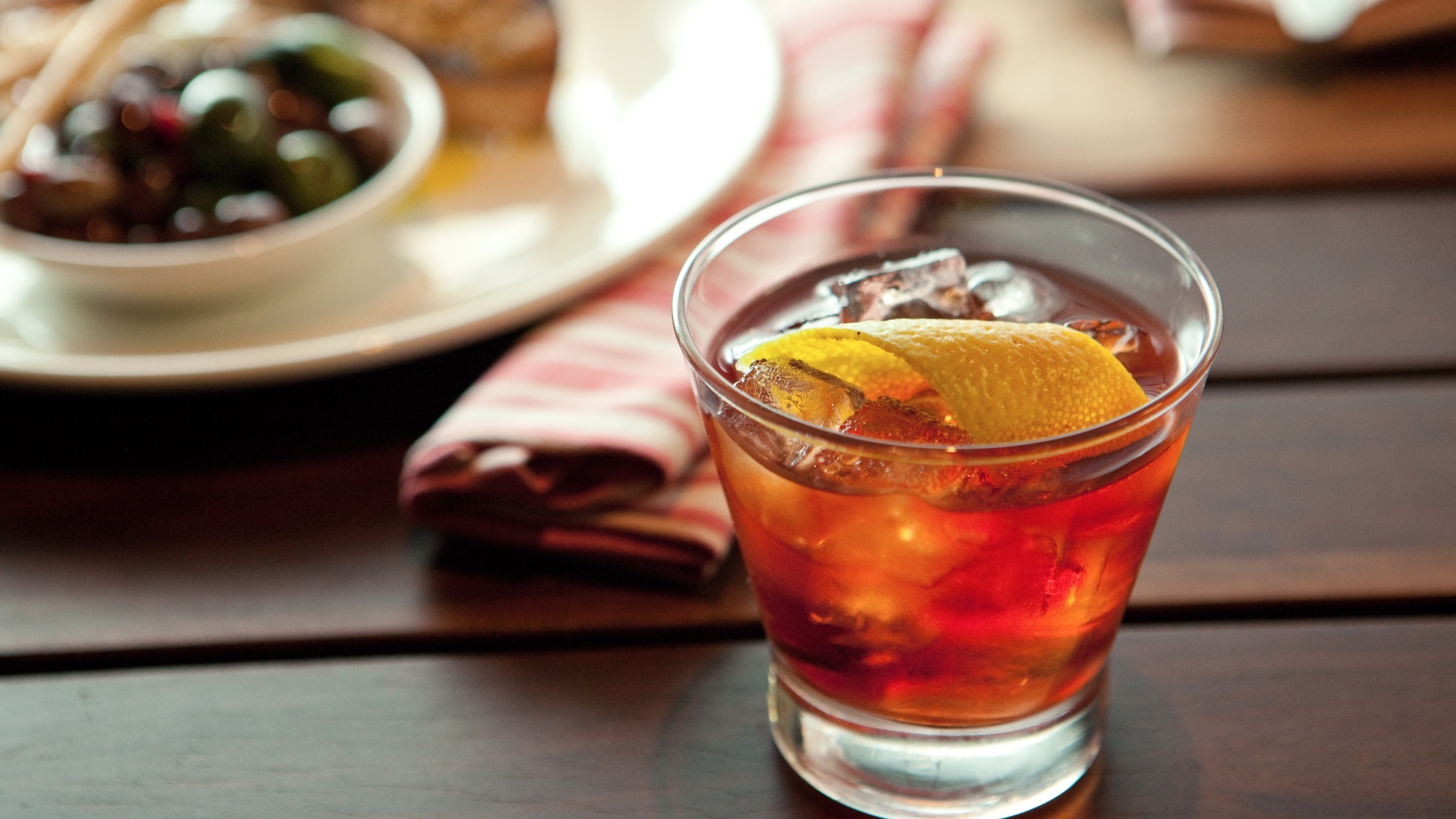 Royal Saxon | Bars in Richmond, Melbourne