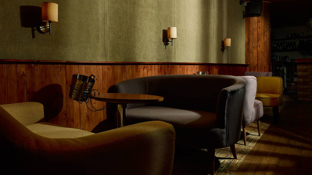 Keystone Crescent | Bars and pubs in Caledonian Road, London