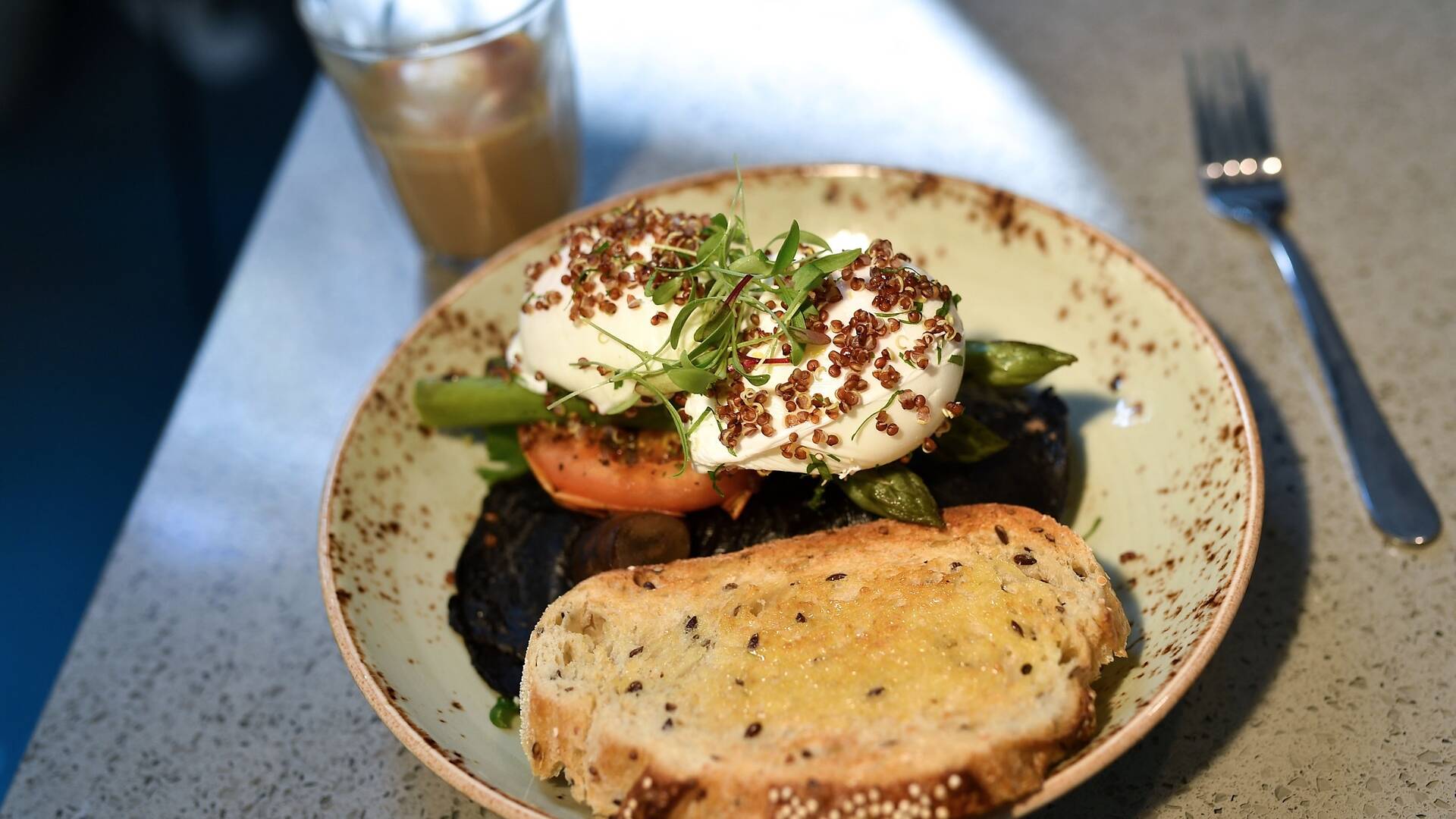 Long Street Coffee | Restaurants in Richmond, Melbourne