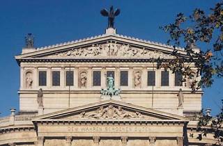 Old Opera House | Attractions in Frankfurt