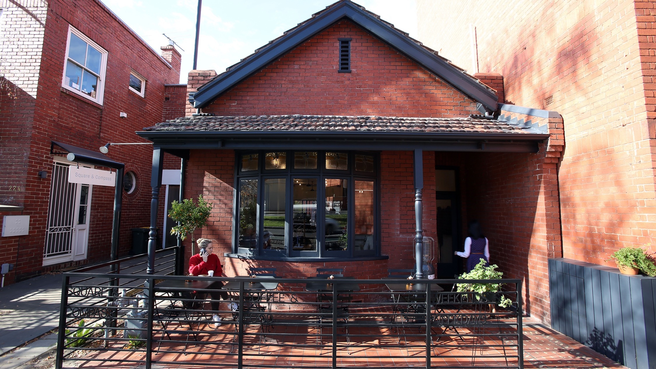 Square and Compass | Restaurants in East Melbourne, Melbourne