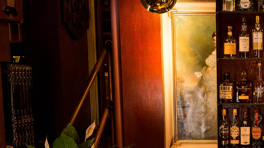 15 Best Hidden And Secret Bars In London... Shh!