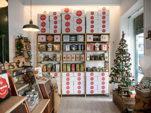 A Paupério chegou a Lisboa e trouxe tudo: dos biscoitos ao pão-de-ló