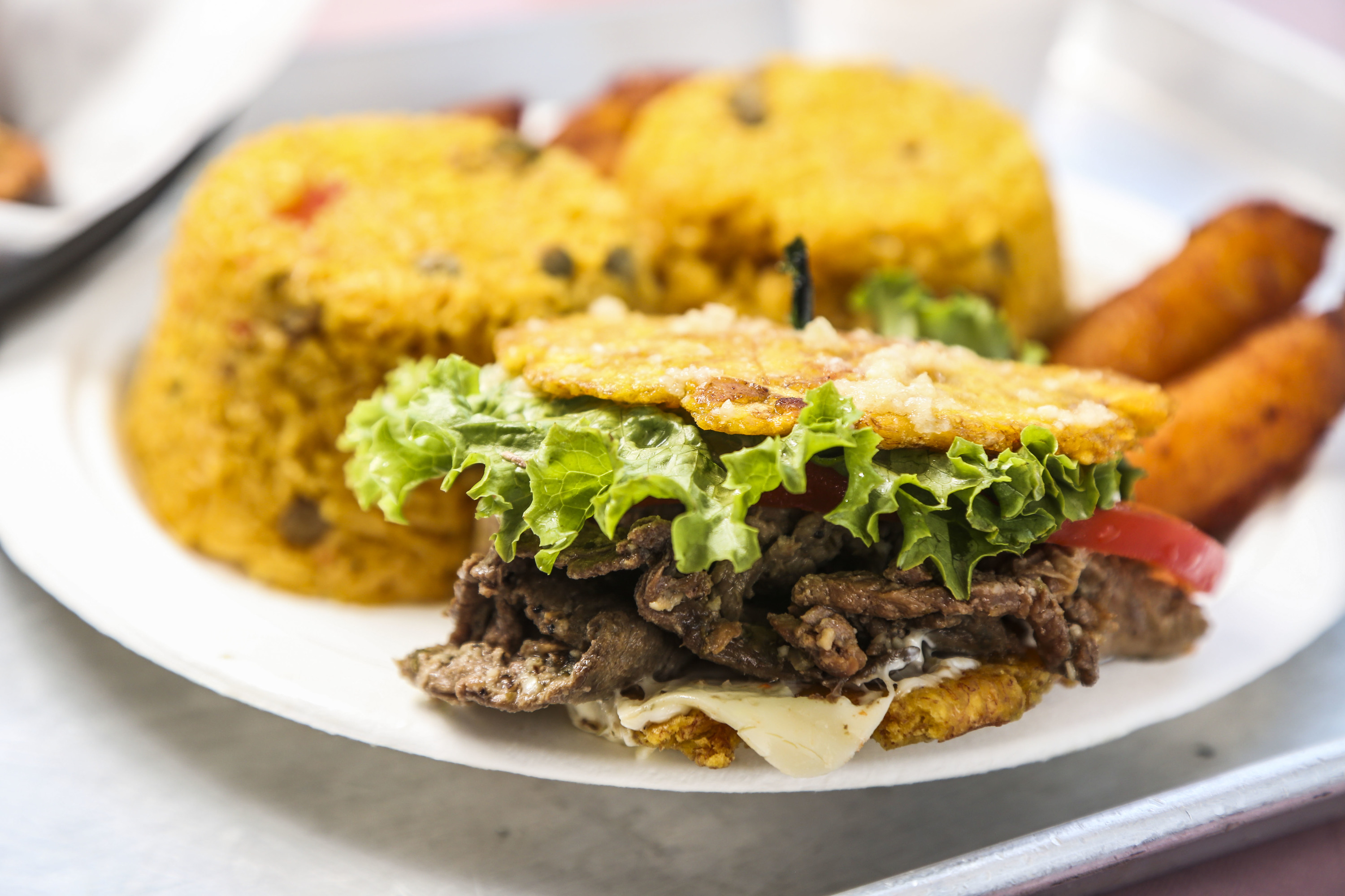 12 Iconic Chicago Foods You Have to Try