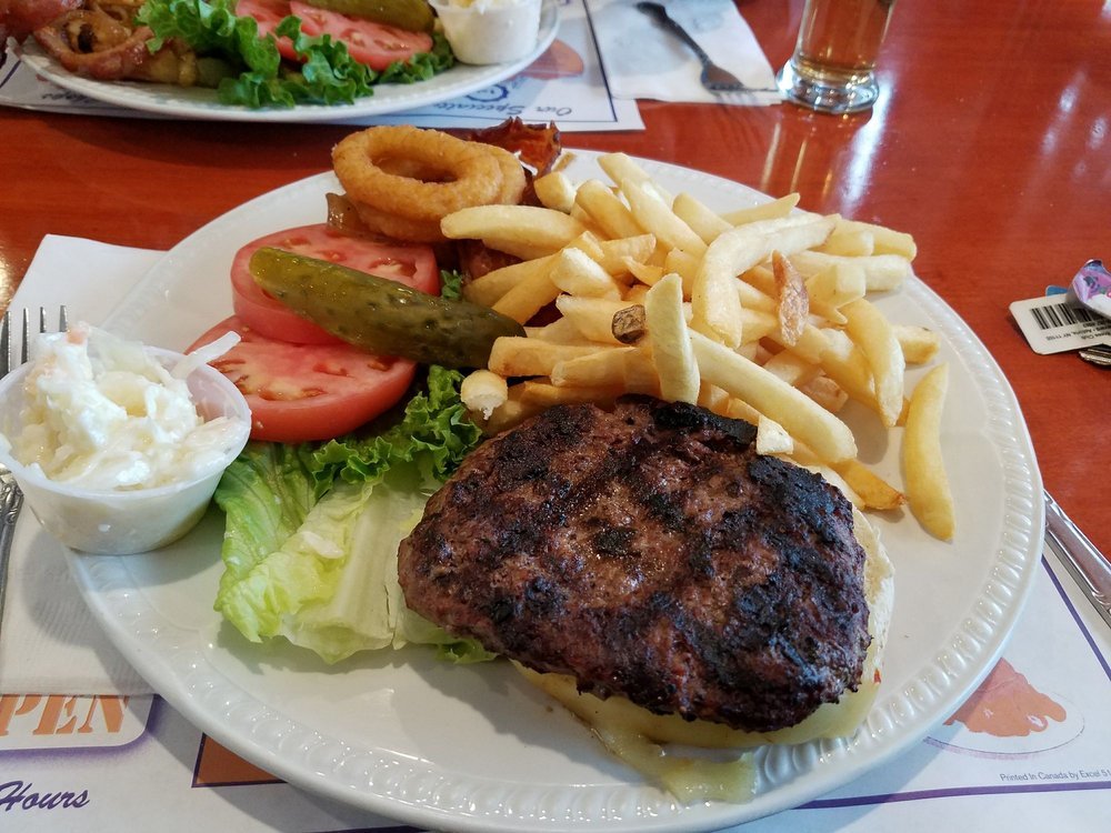 Neptune Diner | Restaurants in Astoria, New York