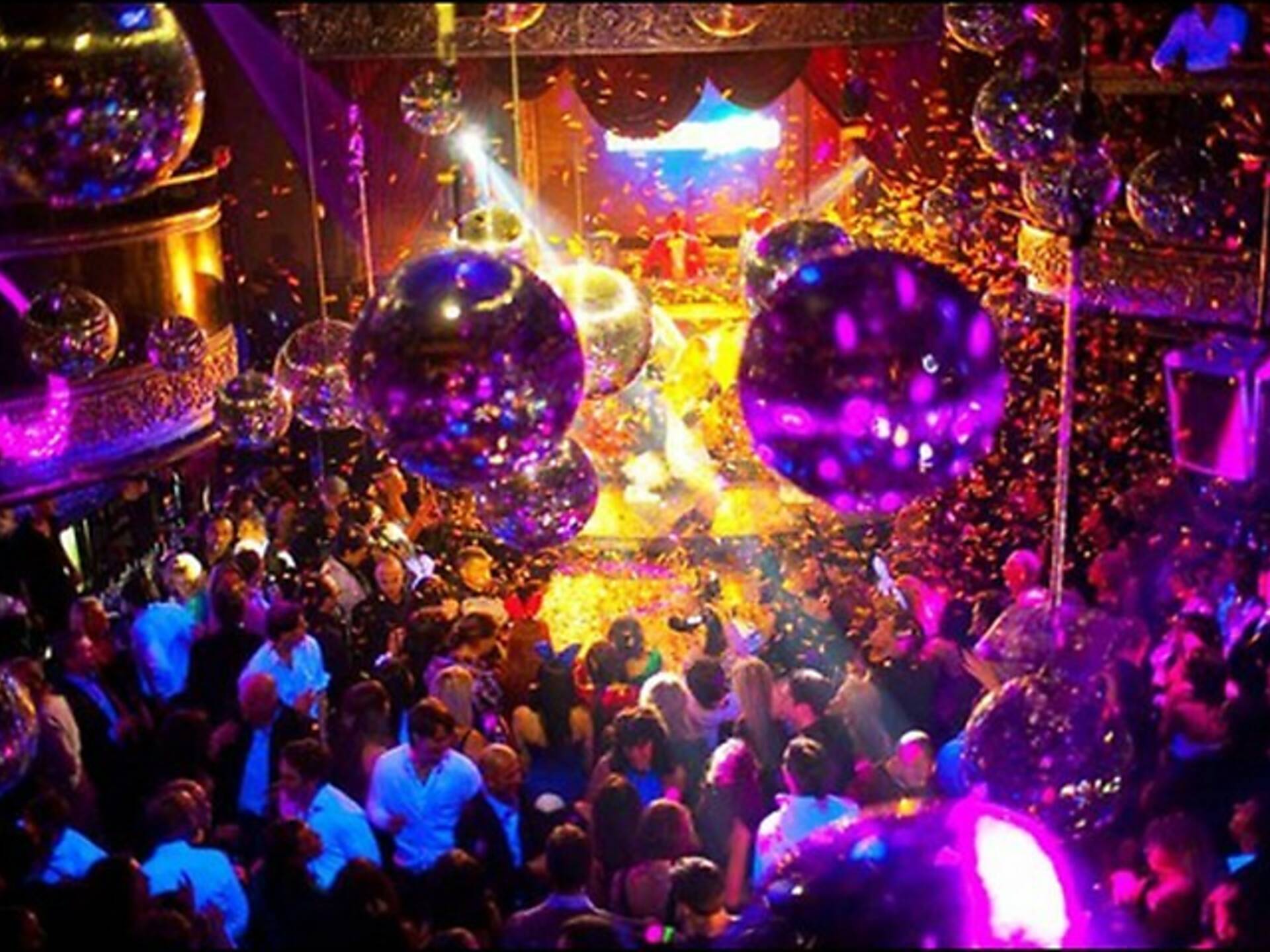 The 9 Best San Francisco New Year's Eve Parties to Ring in 2025