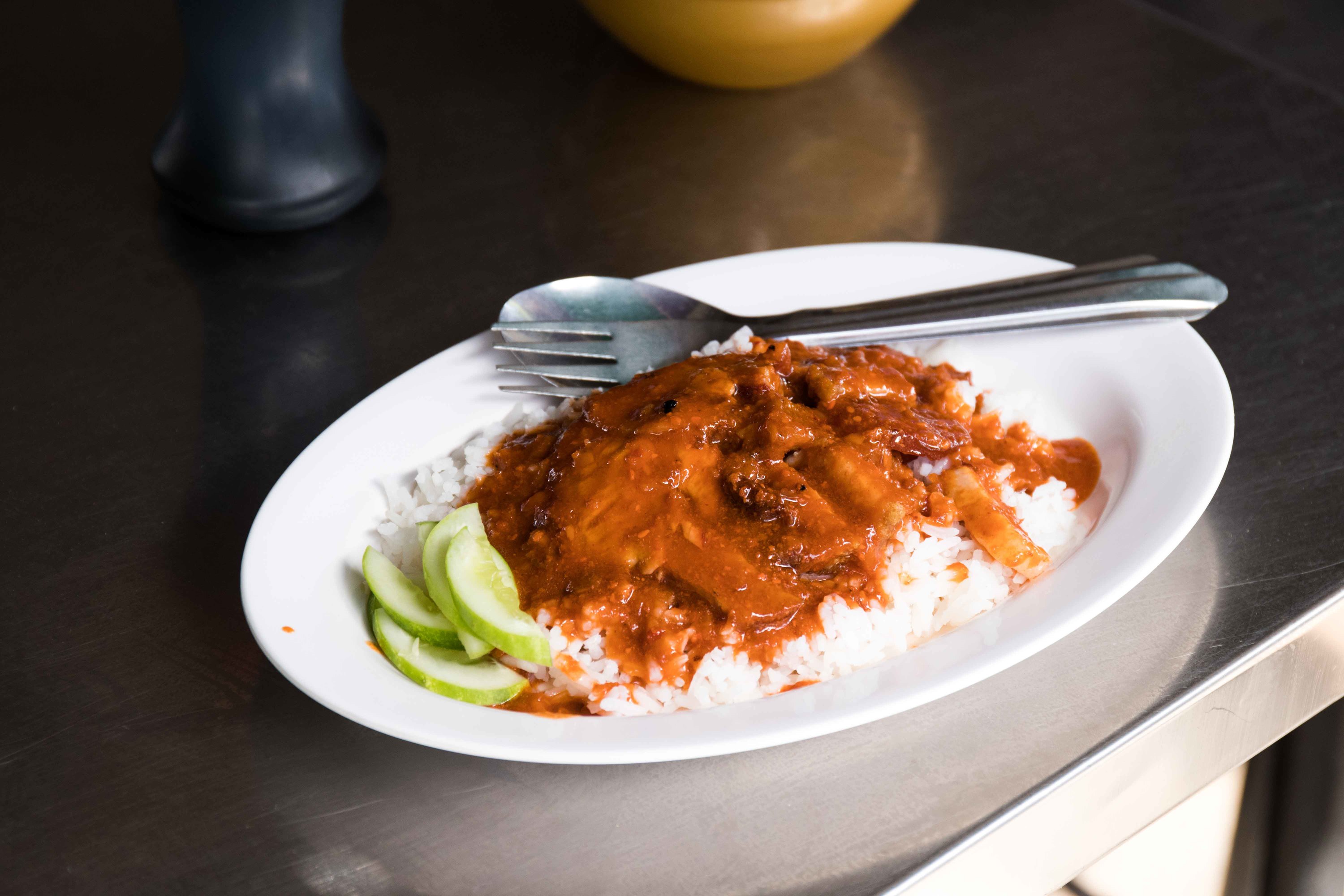 Best things to eat in Talad Plu