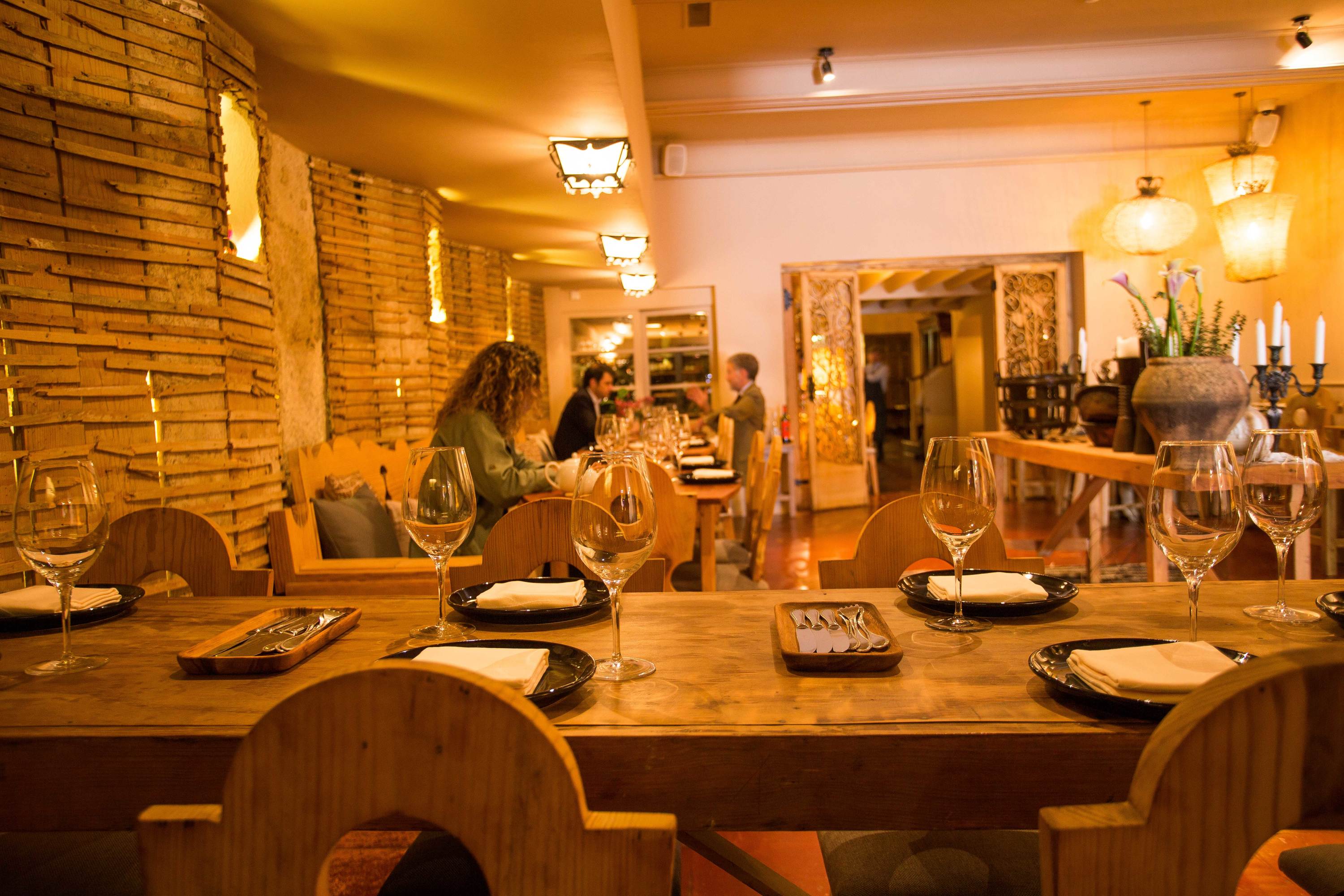 Estes são os melhores sítios para comer e beber na Rua Passos Manuel