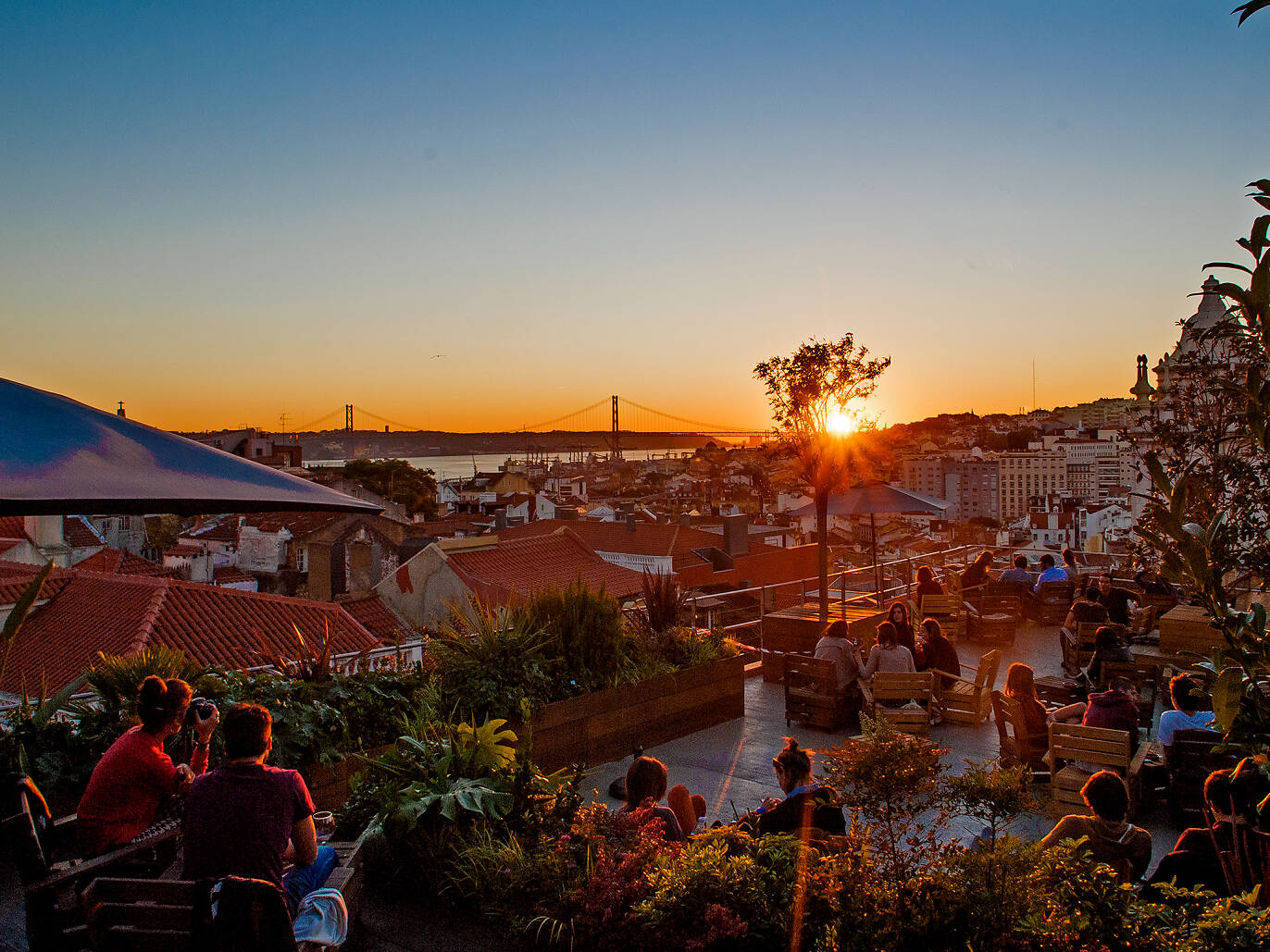 17 best rooftop bars in Lisbon for a drink with a view