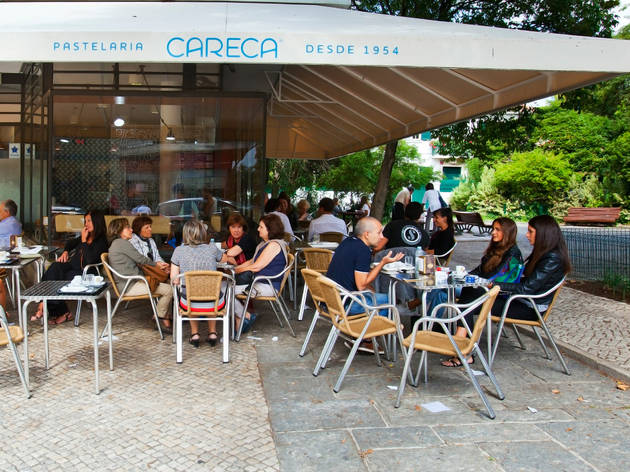 Pastelaria Restelo - “O Careca” | Restaurants in Belém, Lisbon