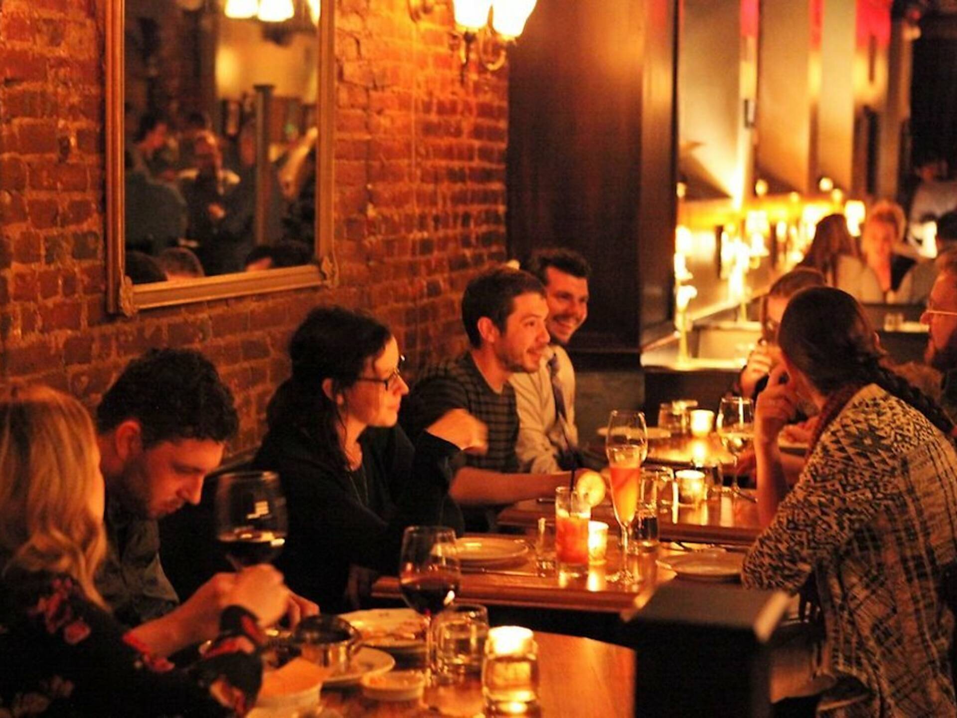 18 Coziest Bars in Philadelphia to Visit Now