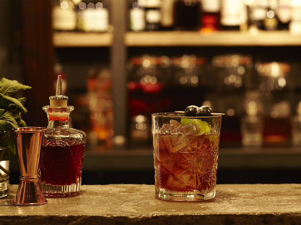 8 Best Whisky Bars In London For A Special Wee Dram