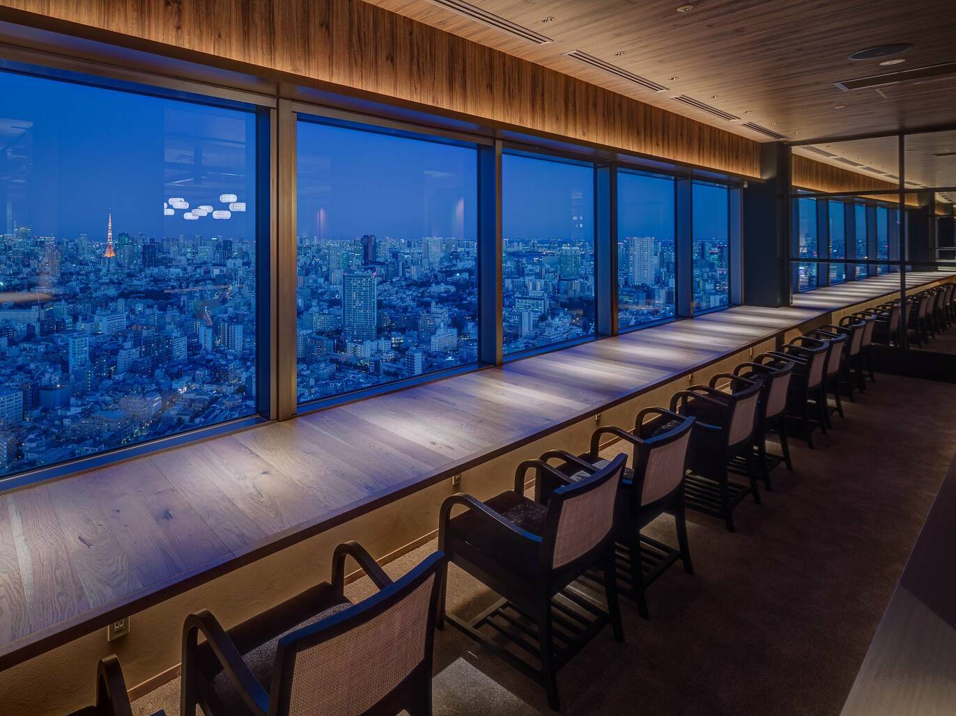 7 best restaurants with a view in Tokyo