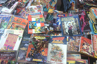 El tianguis en el Centro especializado en juguetes, cómics y videojuegos