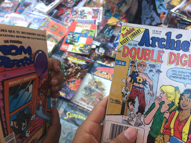 El tianguis en el Centro especializado en juguetes, cómics y videojuegos
