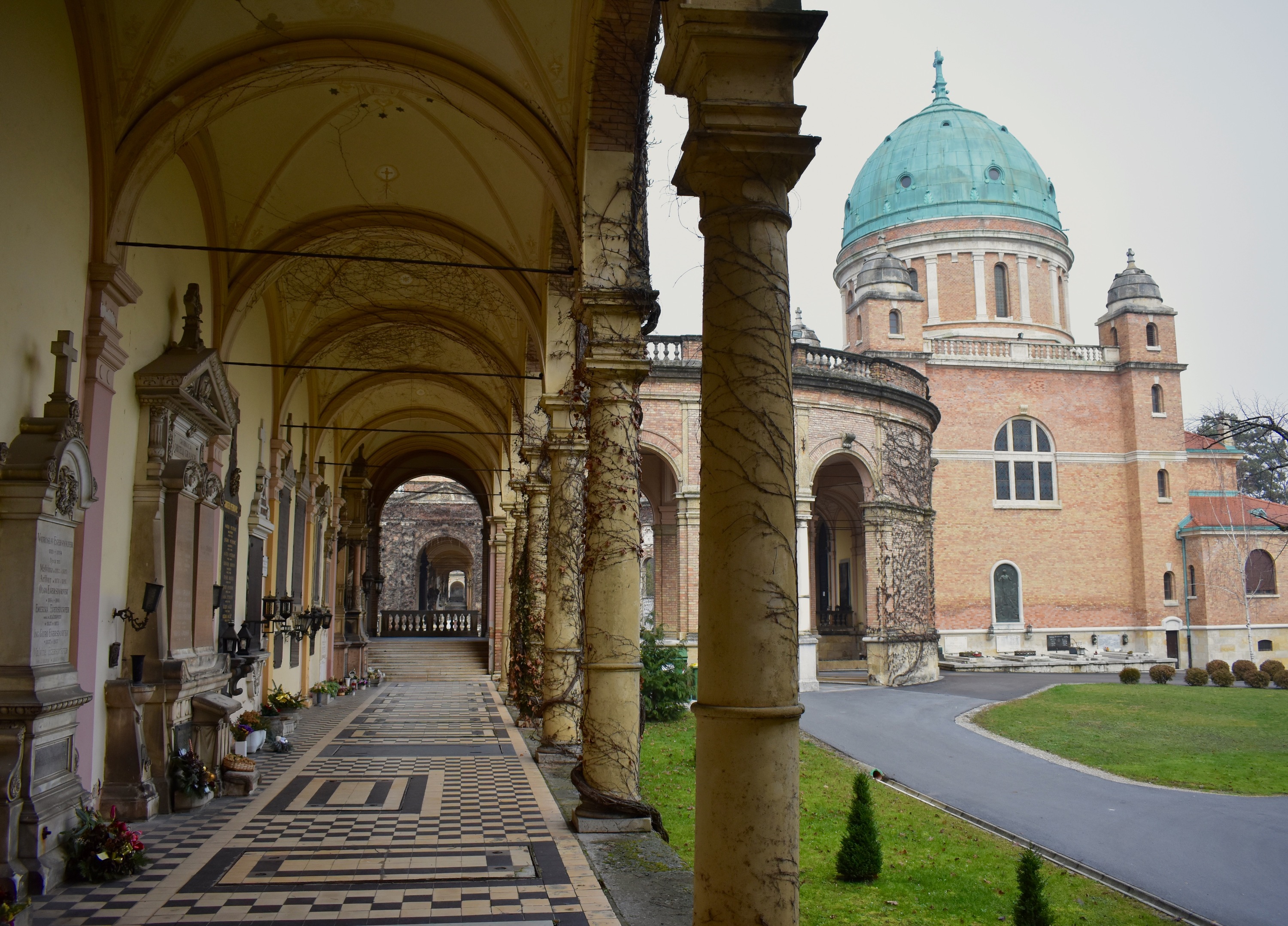 Ten reasons to go to Mirogoj Cemetery | Things to do in Zagreb | Time ...