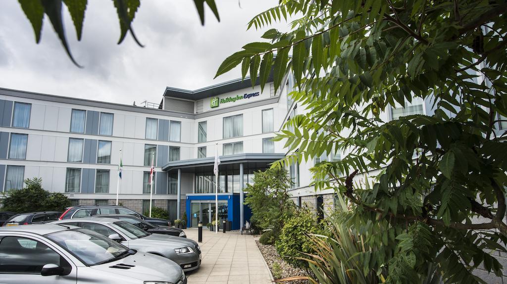 Holiday Inn Express London Stansted | Hotels in Stansted, London