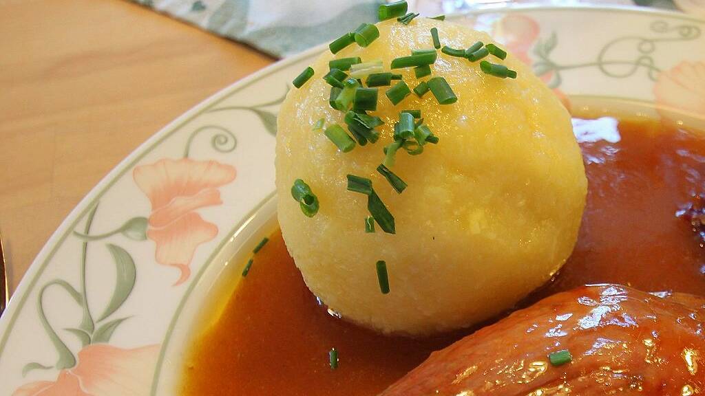 How to eat like a local in Munich, from cafés to beer halls