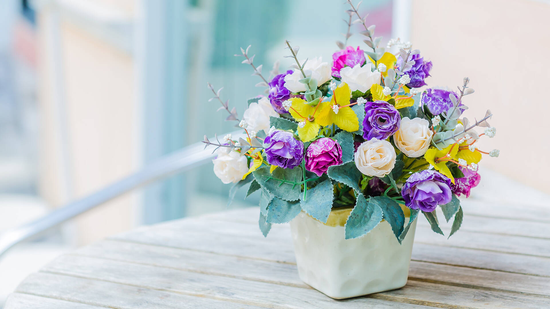 10 Cheap Flower Delivery Services in the USA for 2025 | USA Online Florists