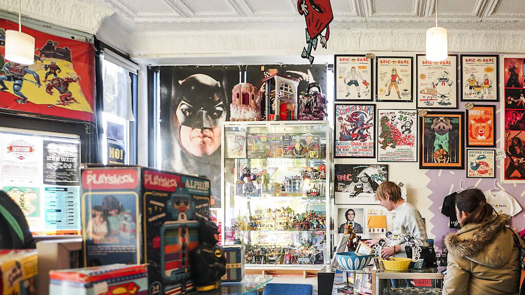 22 Best Record Stores in Chicago for Vinyl, CDs and More