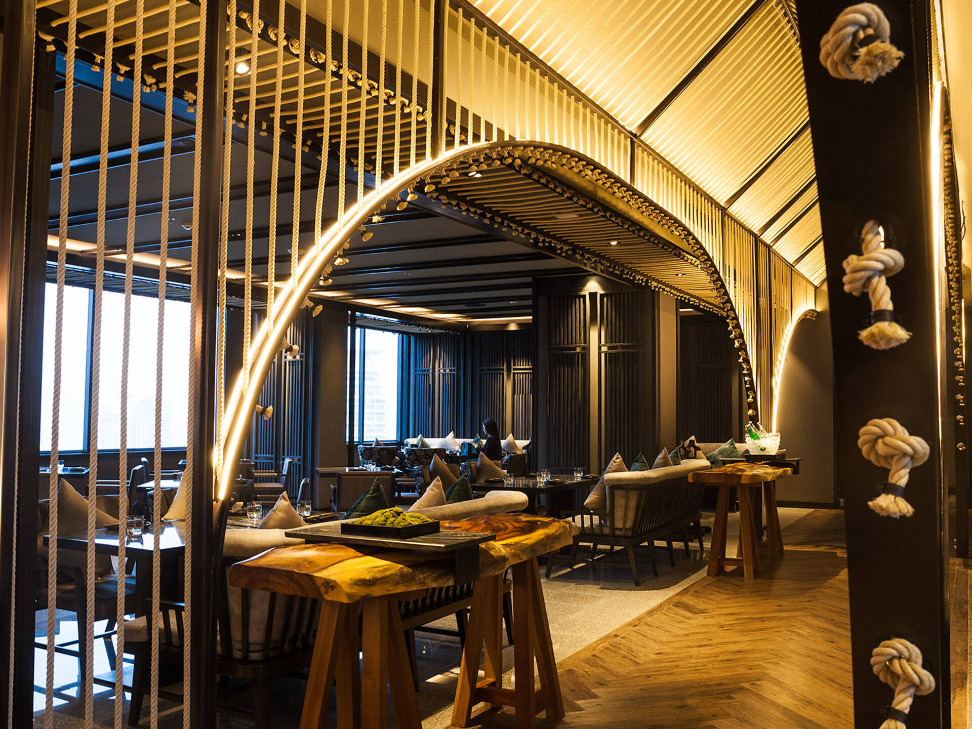 Restaurants and cafes near BTS Phrom Phong