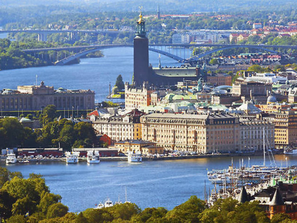 18 Superb Stockholm Tours that Show the Best of the City