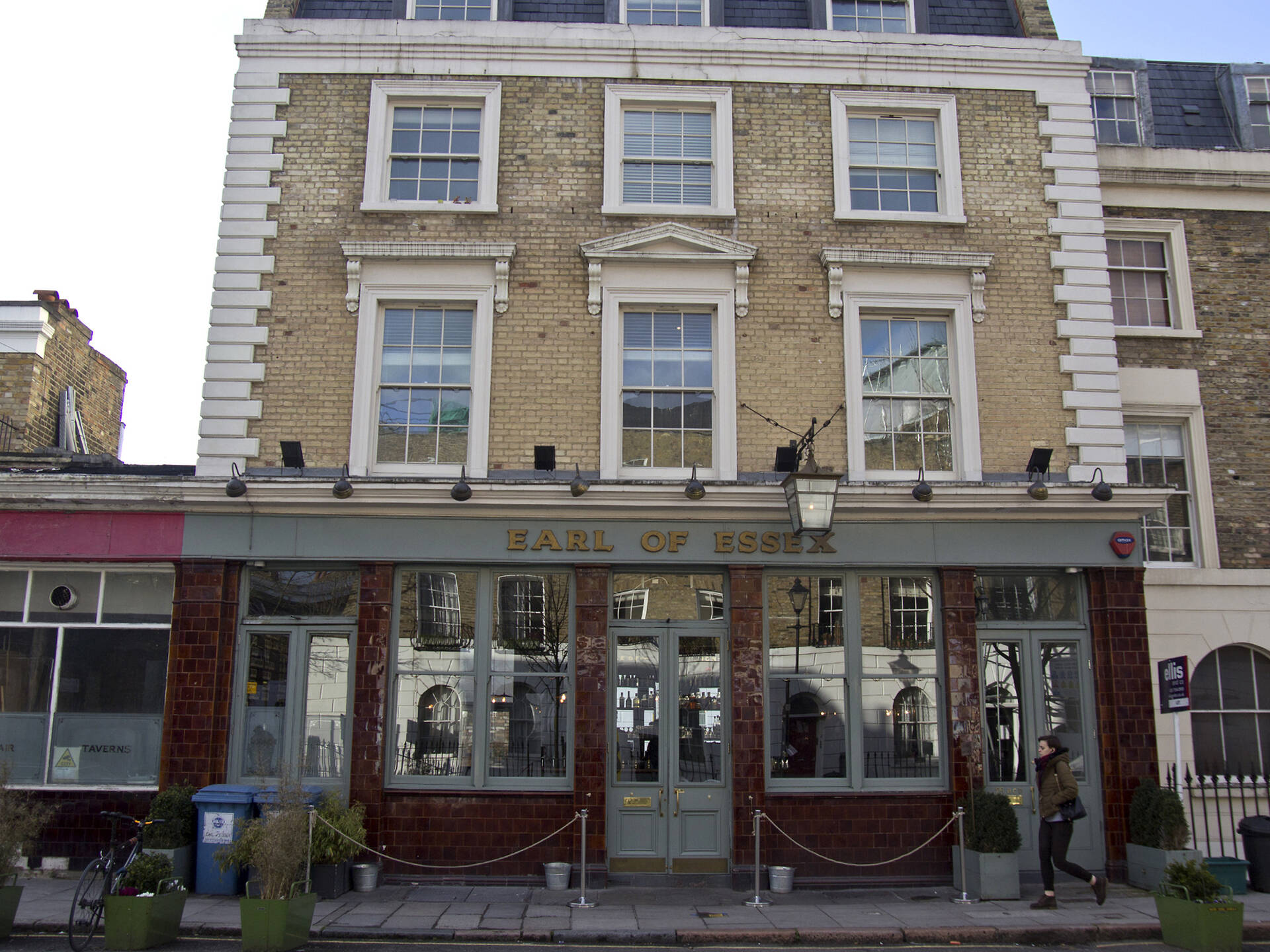 19 Best Angel & Islington Pubs | Islington’s Most Charming Boozers