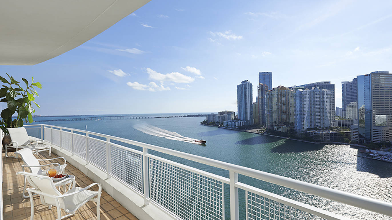 13 Best Luxury Hotels in Miami | Incredible Places to Stay in Miami