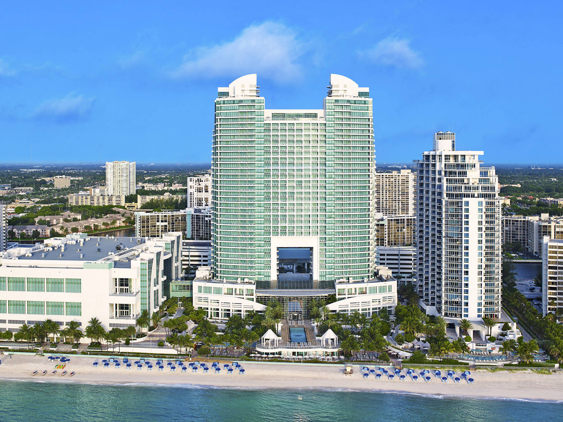 13 Best Luxury Hotels in Miami for 2025