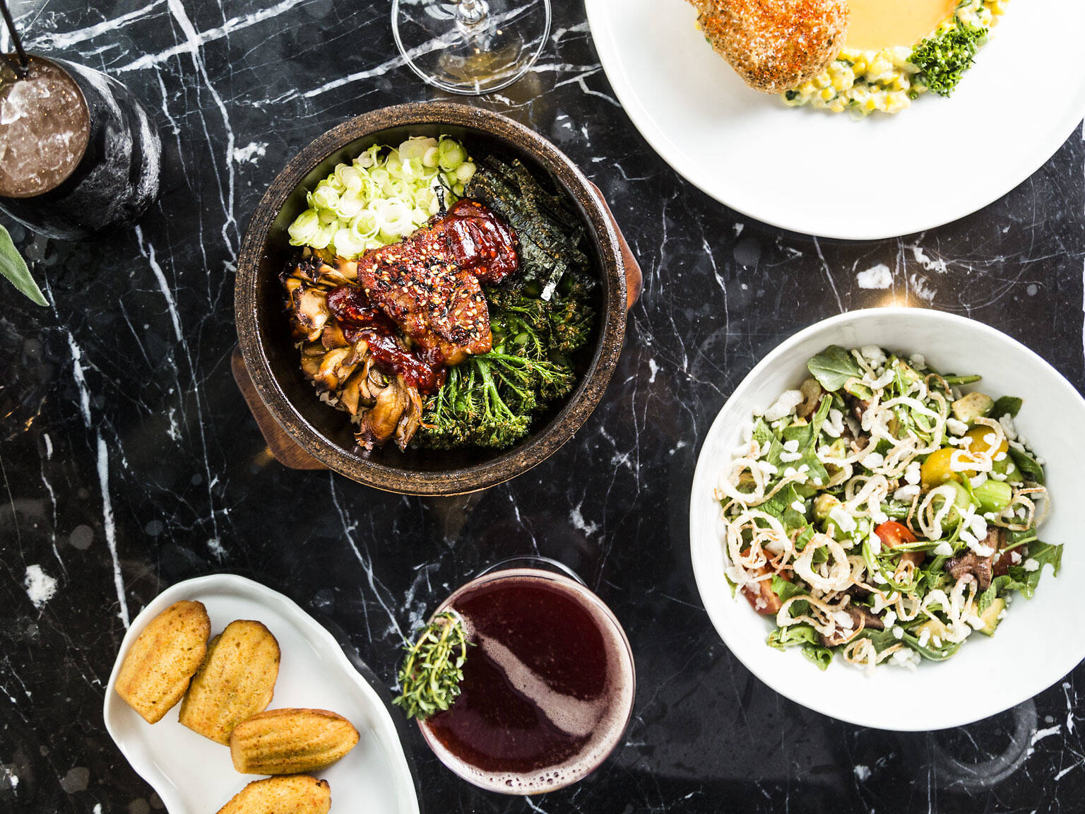 34 Best Brunch Spots in Chicago to Try This Weekend