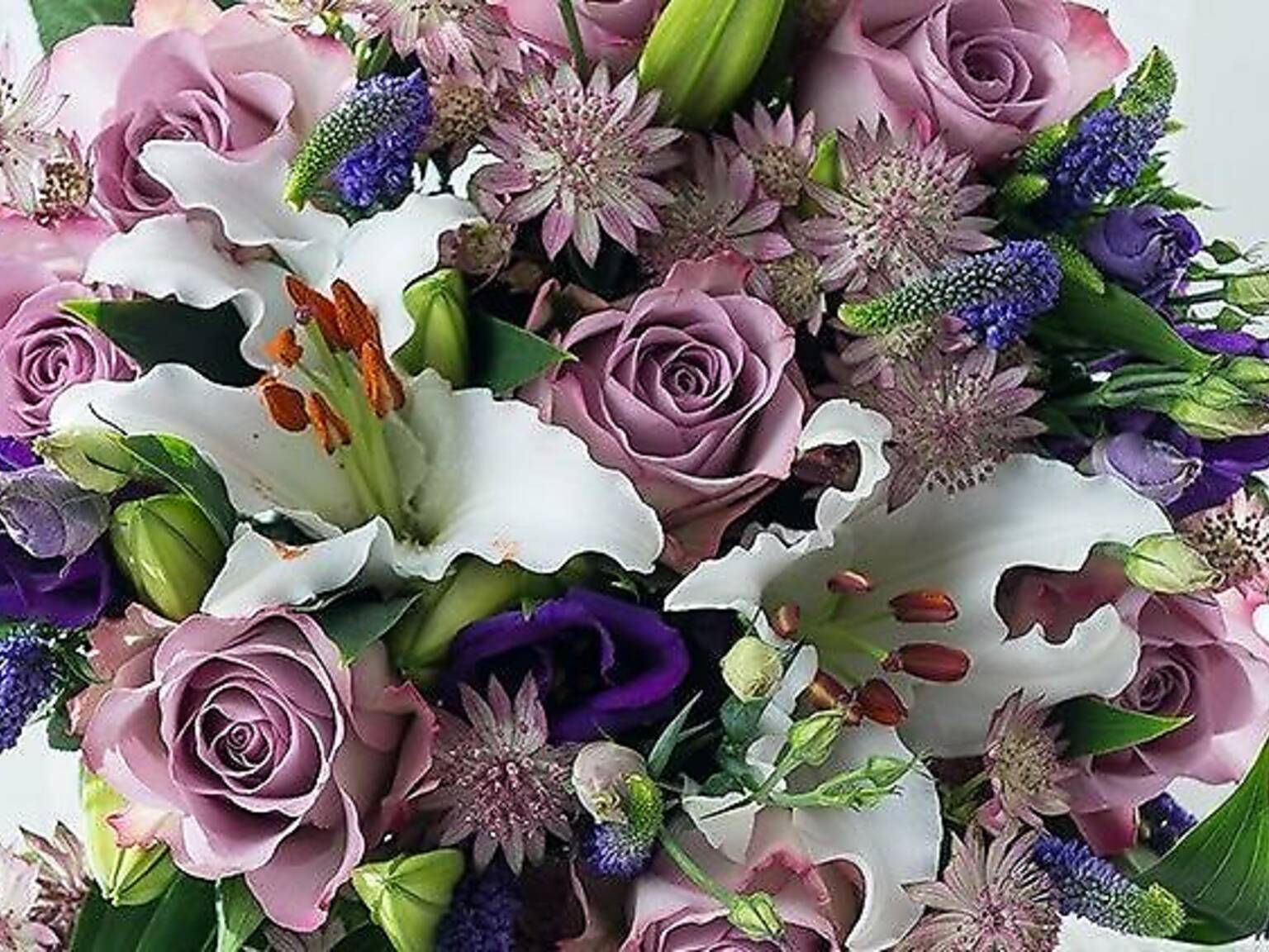 The 21 Best Flower Delivery in London for Beautiful Blooms in 2025
