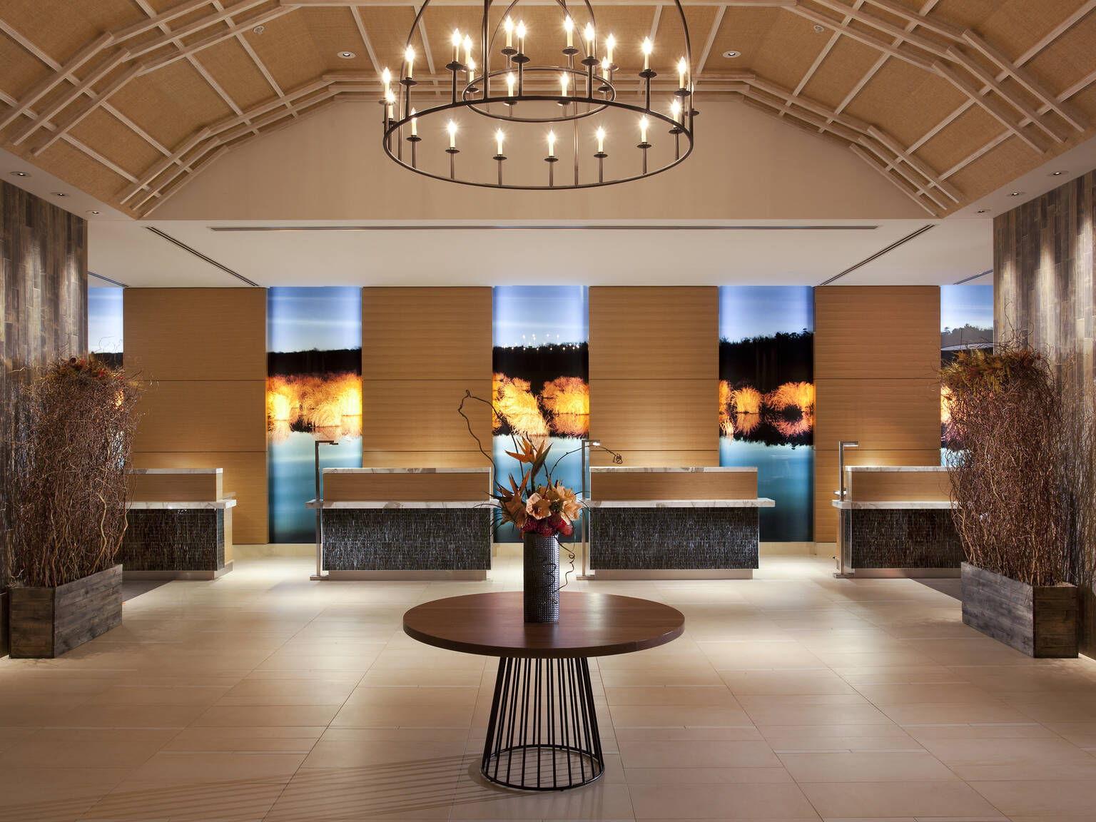 Best Hotels in Indianapolis, Including Boutiques & Chains