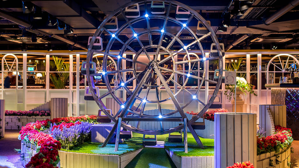 Crazy Golf in London | 12 Best Mini and Crazy Golf Courses in London