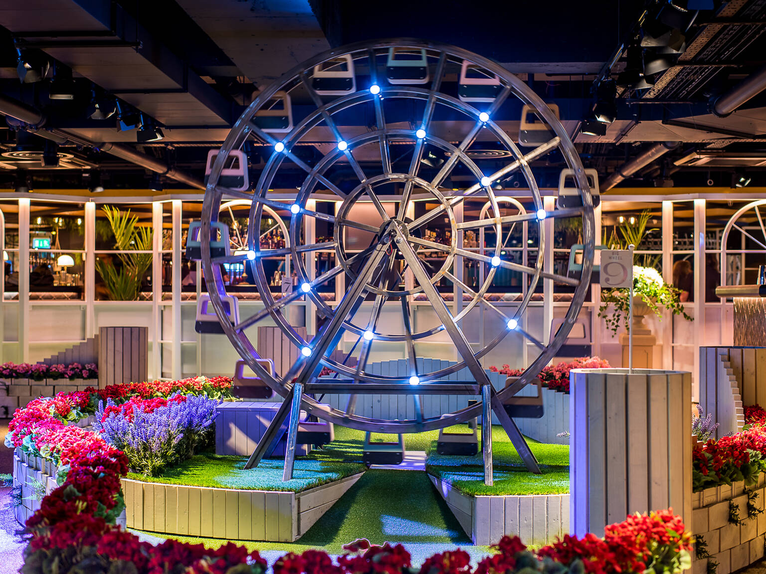 Crazy Golf in London | 12 Best Mini and Crazy Golf Courses in London