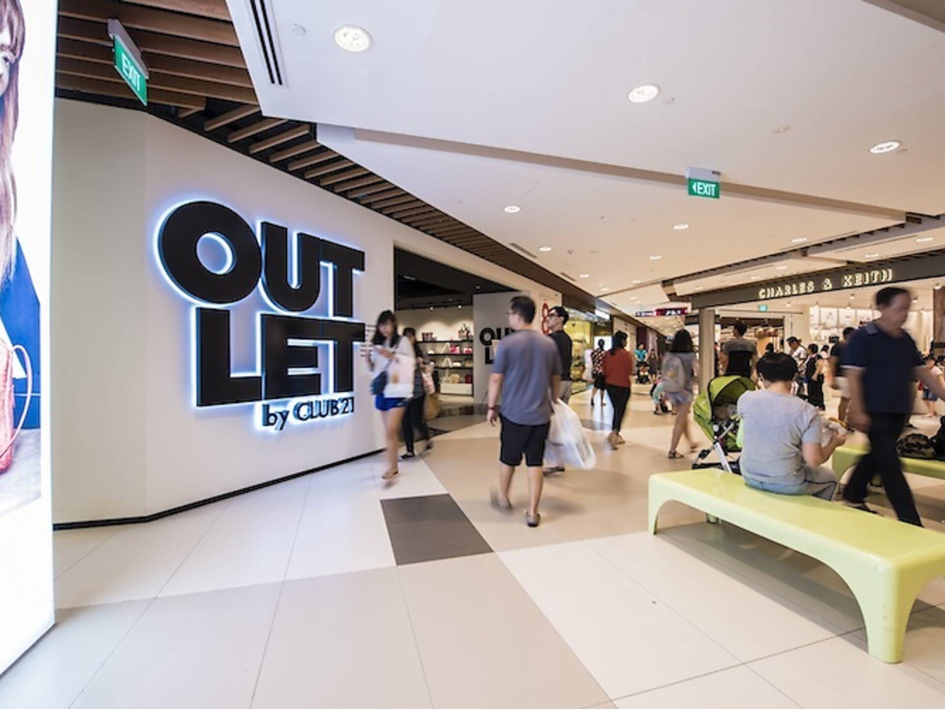 5 Best Outlet Malls in Singapore for Big Discounts